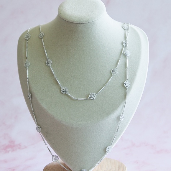 Napier | Jewelry | Vintage Napier White Enamel Flower Filigree Necklace ...